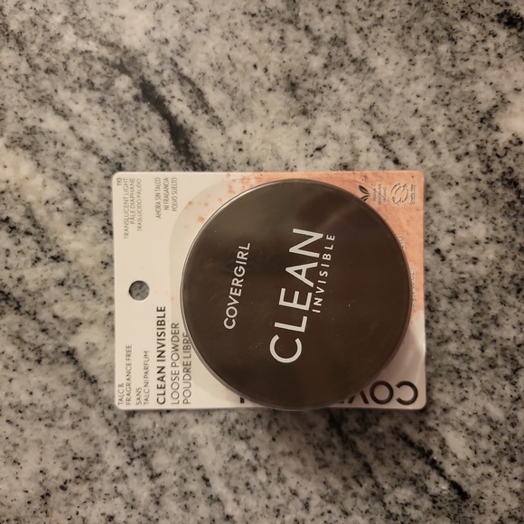 COVERGIRL | Makeup | Covergirl Clean Invisible Powder In Translucent ...